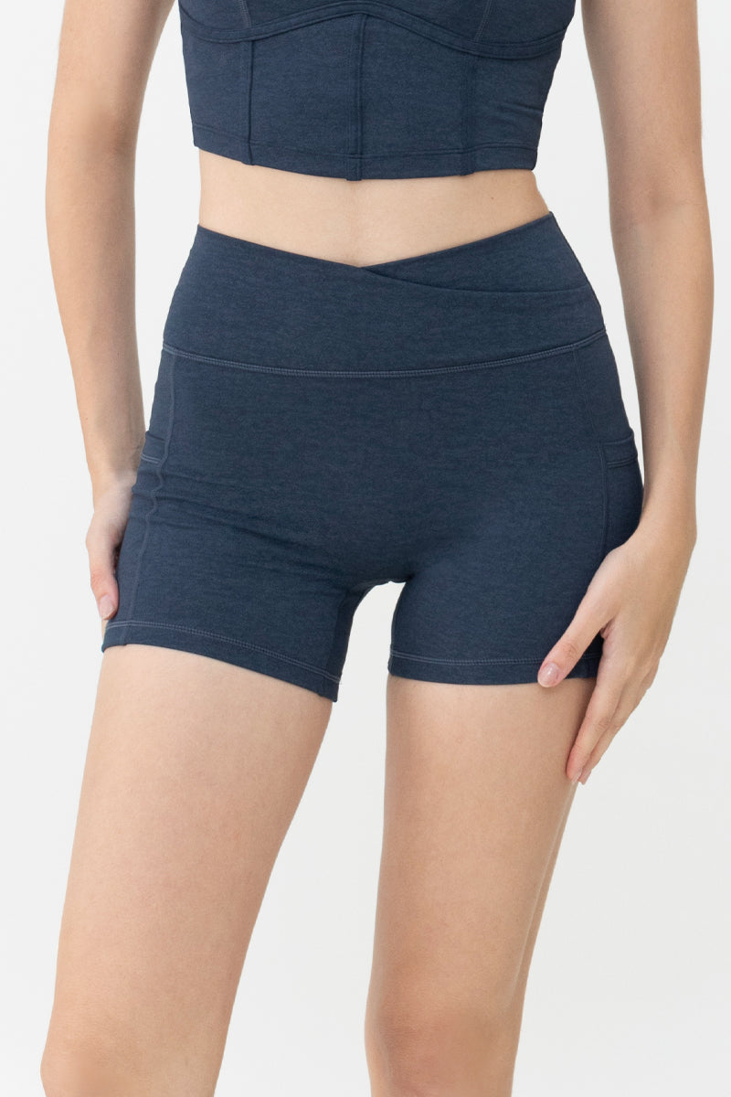 Rookie Mini Shorts (Novi x Vivre) – Vivre Activewear