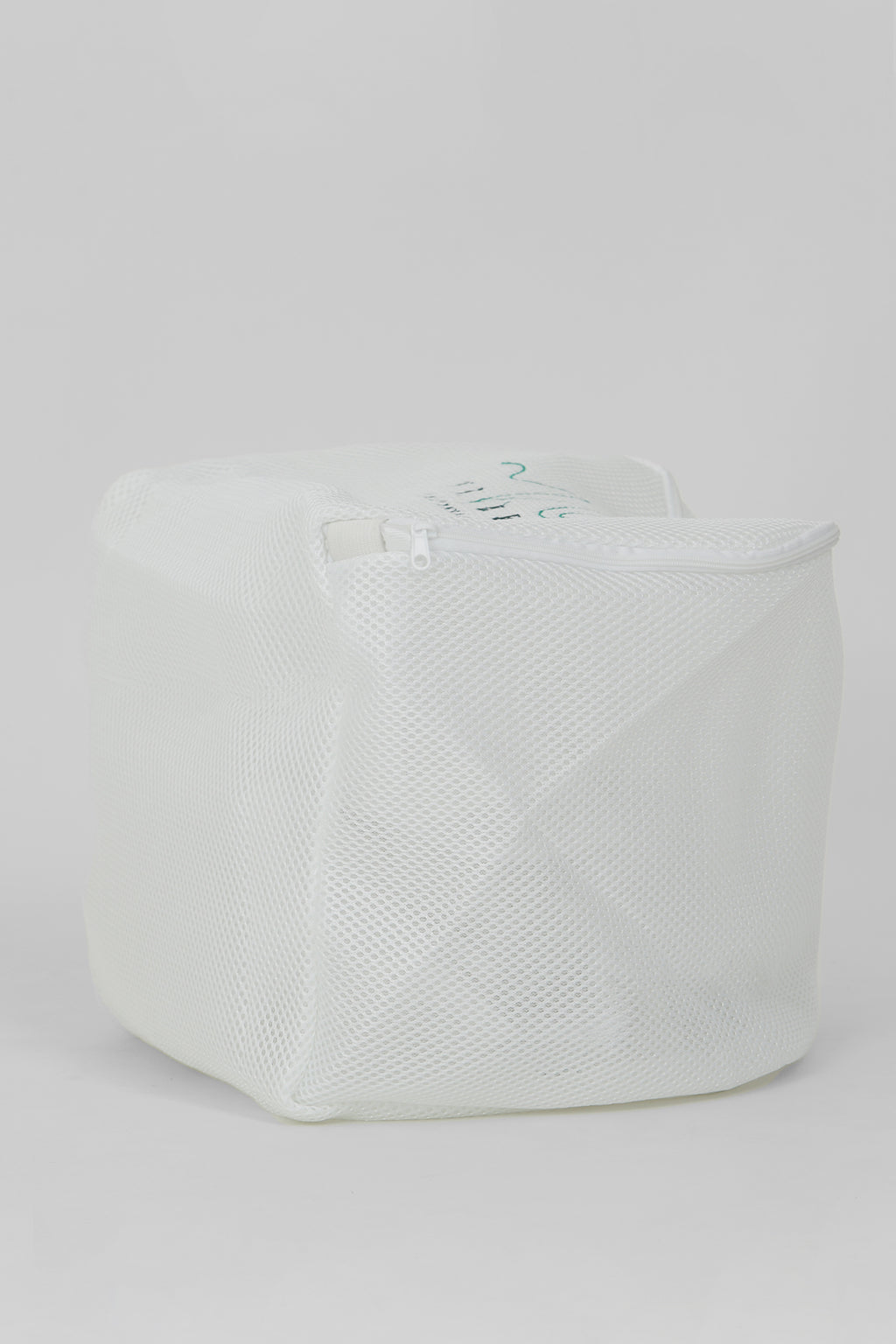 Wash Dry Sweat Repeat Vivre Laundry Net – Vivre Activewear